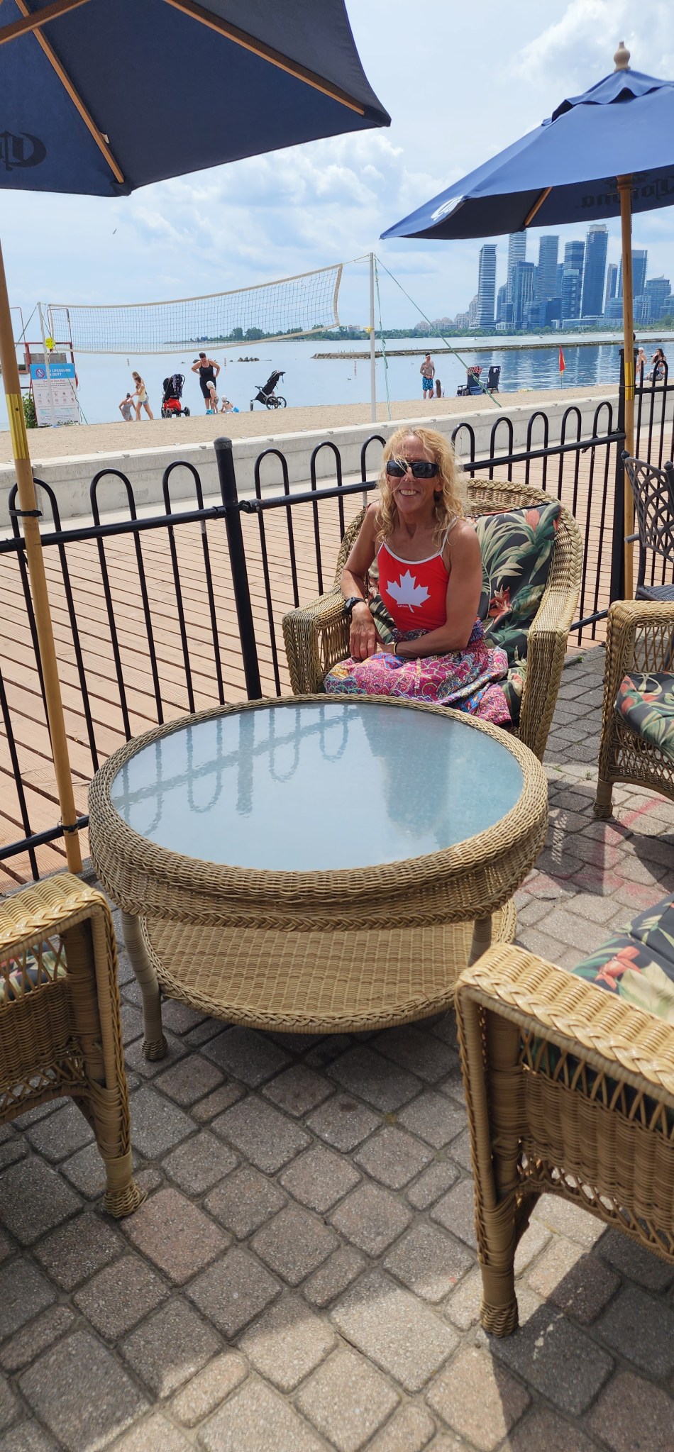 Sunnyside Gus Ryder Pool and Marilyn Bell Park: Toronto, ON, Canada ...